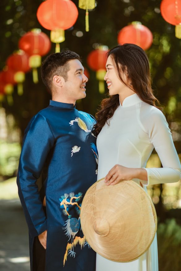 Bộ ảnh couple áo dài ở bảo tàng quận 9 đẹp nhẹ nhàng » LOVE ÁO DÀI STUDIO